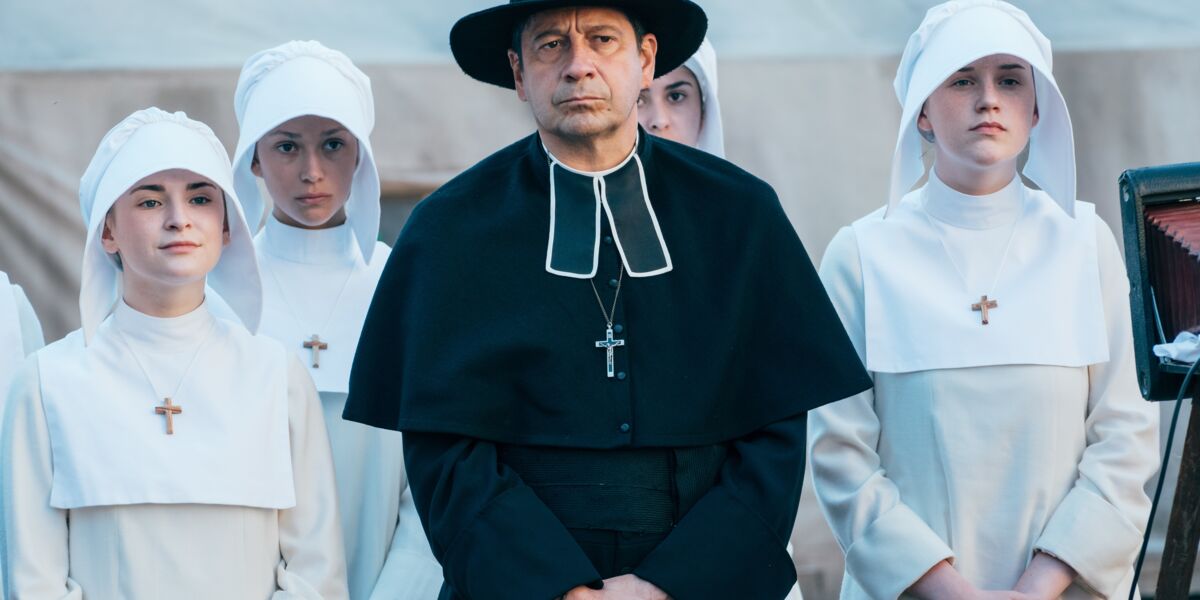 Women at War/Les Combattantes becomes 1970s Nunsploitation – Byzantine ...