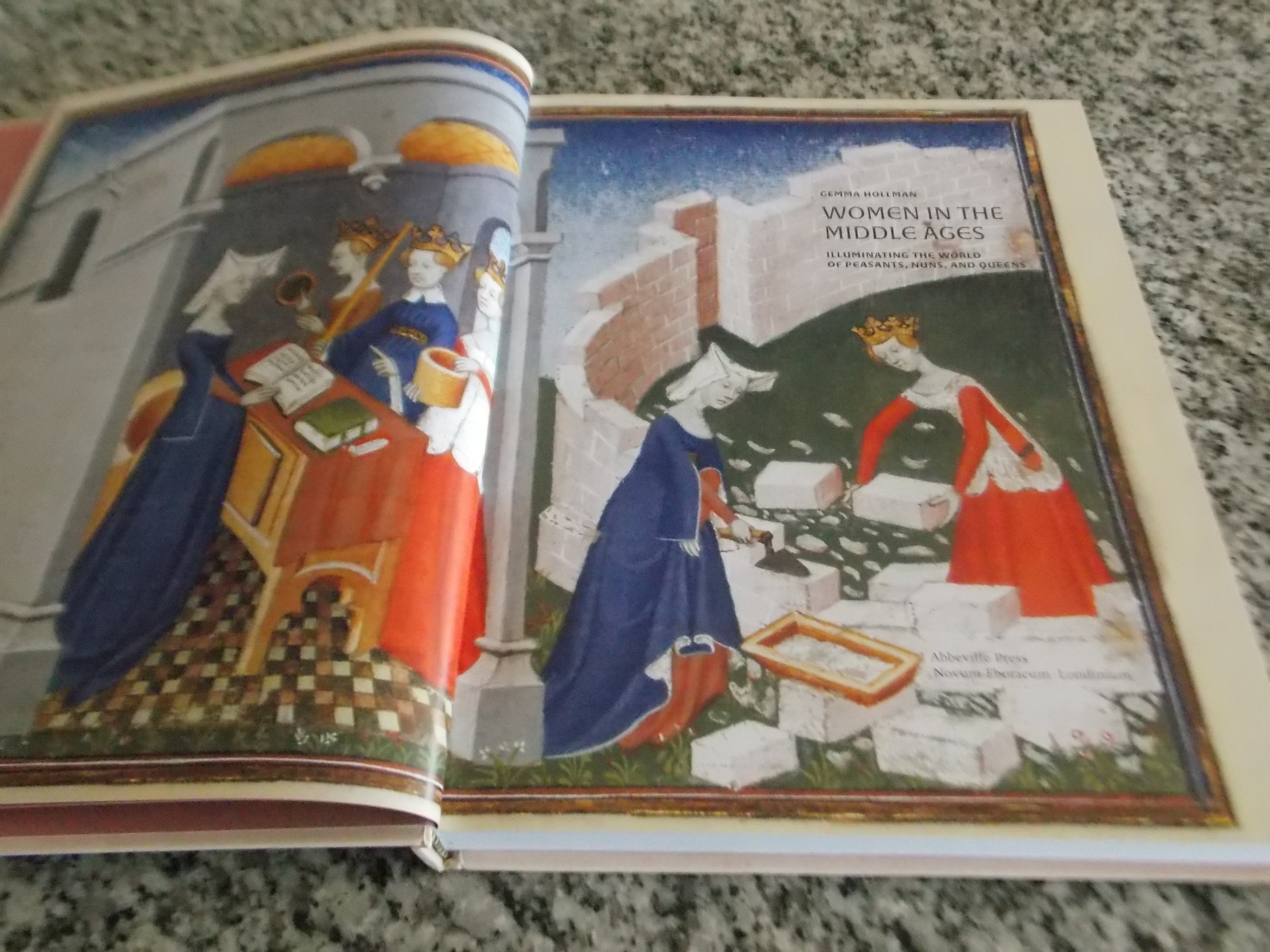 Women in the Middle Ages: Illuminating the World of Peasants, Nuns and ...